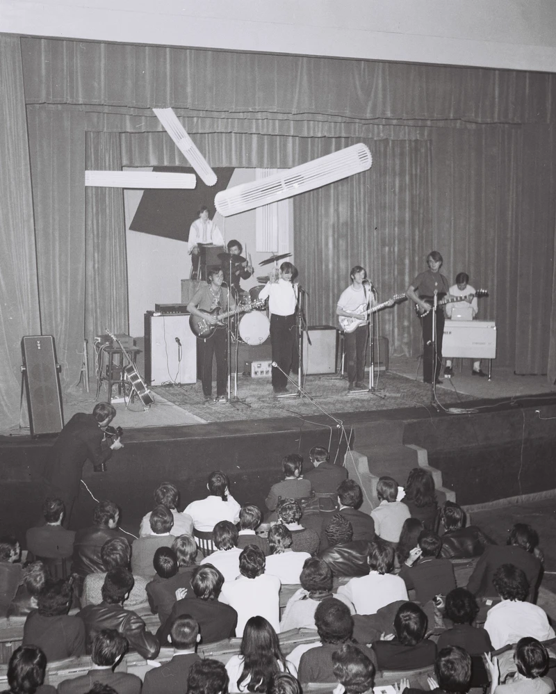 Rock Music during Communism in Romania – Dracula's Guide to Romania