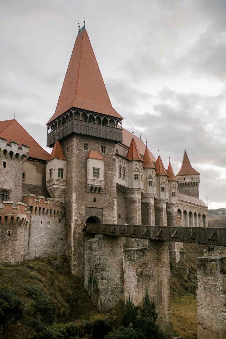 Fortresses of Romania – 10 of the most impressive Romanian fortresses ...